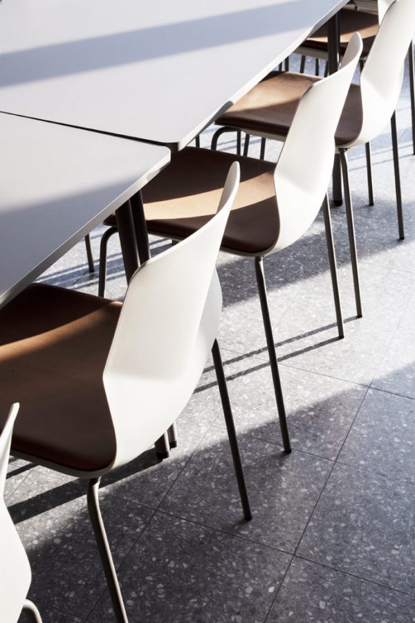 FourSure® 44 - Fuse Furniture